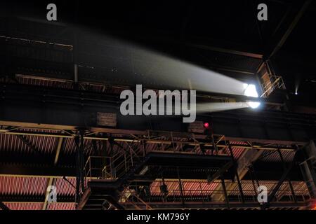 photos inside steel making plant showing hard working conditions ...