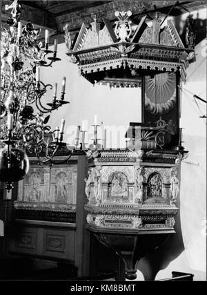 Onsala kyrka is a Swedish church located in the municipality of ...