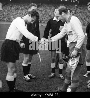Gunnar Gren, a Swedish footballer, was one of the famous 'Gre-No-Li ...