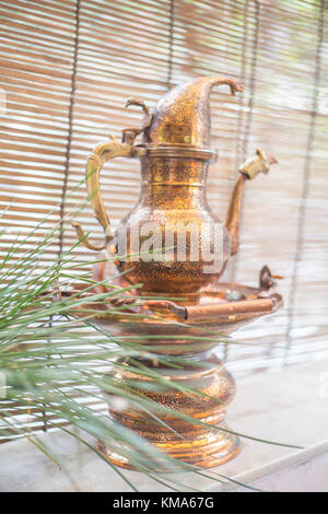 Tash Nari (Kashmiri Stock Photo - Alamy