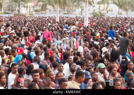 African Ethnicity crowd waiting for show in Luanda, Angola Stock Photo ...