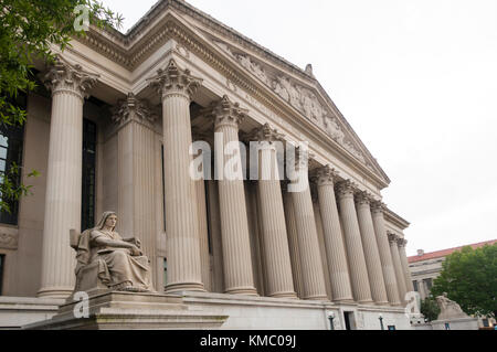 U.S.National Archives Building Washington, D.C Seen from National ...