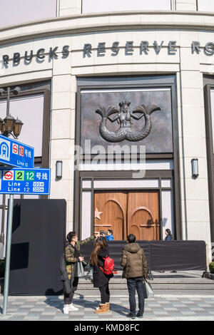 Starbucks open its first Starbucks Reserve Cafe & Bar Mixato at the ...