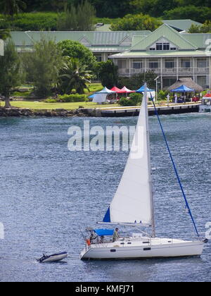 yacht sailing in / off Moorea, French Polynesia Stock Photo - Alamy
