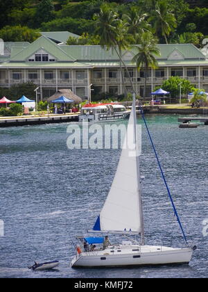 yacht sailing in / off Moorea, French Polynesia Stock Photo - Alamy