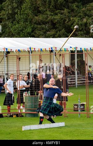 Lonach Highland Games at Strathdon, Grampian, Scotland. Competitor ...