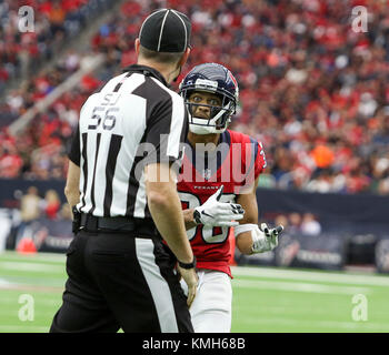 Cleveland Browns cornerback Kevin Johnson (28) during an NFL football ...