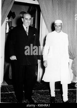 President Shukri al-Quwatli of Syria visited India in January 1957 ...
