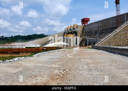 Lom Pangar Dam, Lom River, Deng Deng National Park, East Cameroon Stock ...