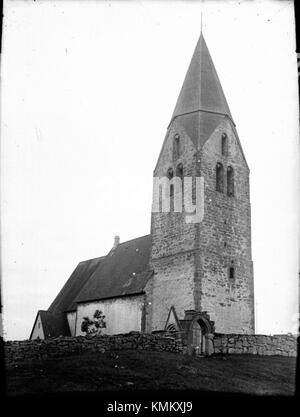 Sundre kyrka is a historic church located in Sundre, Sweden. Known for ...