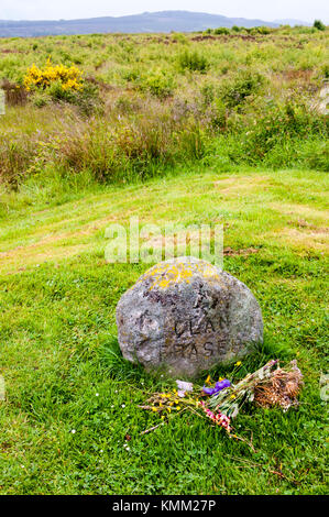 The Clan Fraser memorial stone, Culloden battlefield, Inverness Stock ...