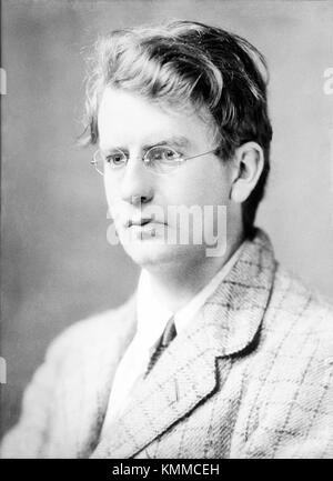 Scottish inventor John Logie Baird with his first television experiment ...