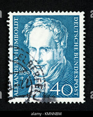 Postage stamp: Deutsche Post, Heinrich v. Stephan, Weltpostverein, 24 ...