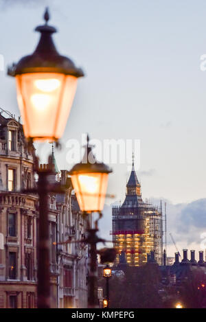 Sunset over Trafalgar Square, London Stock Photo - Alamy