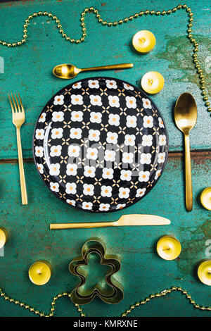 Christmas dinner, the figure in 2017 of gingerbread, spruce branch ...