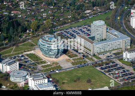 Office tower Heise headquarters in Hanover in spherical form, Heise ...