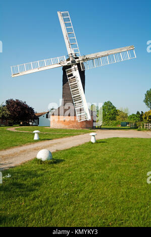 Outwood Mill Windmill Outwood Surrey uk windmills Stock Photo - Alamy