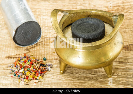 Chinese incense pot Stock Photo - Alamy