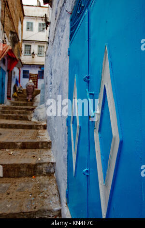 Pattern in door Chefchaouen Morocco Stock Photo - Alamy