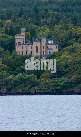 Dromore Castle, Kenmare River Cruise, Kenmare, Ring of Kerry, Iveragh ...