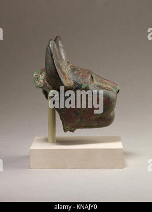 A cat head sculpture from the Metropolitan Museum of Art, representing ...