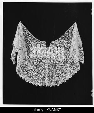 This cape, part of The Metropolitan Museum of Art's collection ...