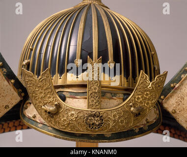 This Suji-kabuto Akoda-nari helmet represents traditional Japanese ...