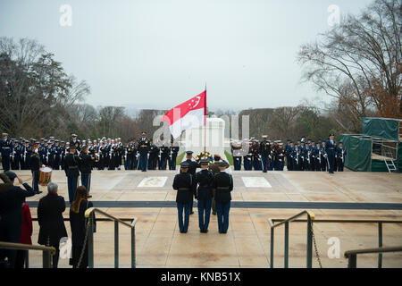 Lt. Gen. Perry Lim (right), chief of defence force, Singapore Armed ...