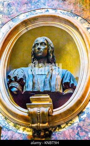 Raphael's tomb in the Pantheon (Rome Stock Photo - Alamy