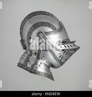 This close-helmet provides full-face protection with a reinforced ...