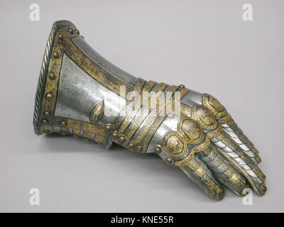 This field armor, possibly belonging to Sir John Scudamore, dates from ...