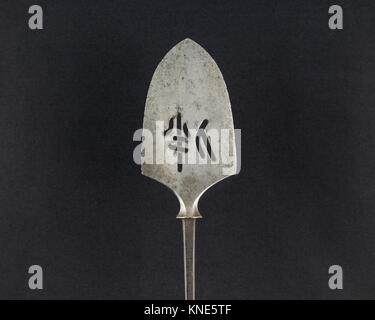 The 18th-century Japanese Yanone arrowhead, made of steel, demonstrates ...
