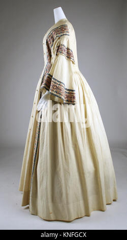 This dressing gown from the MET collection highlights the fashion and ...
