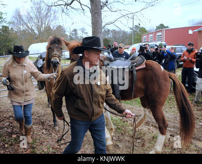 Gallant, Alabama, USA. 12th Dec, 2017. GOP candidate Roy Moore, arrives ...