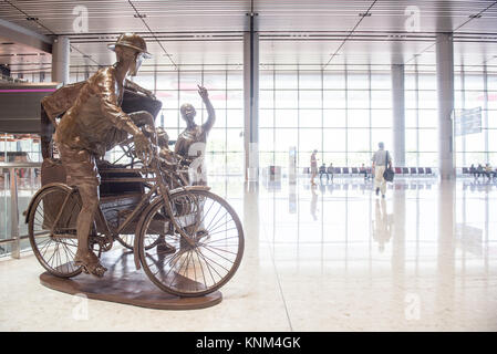 Hey, Ah Chek a bronze sculpture created by Singaporean sculptor and ...