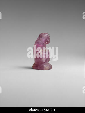 Female Monkey Holding Its Baby, Period: Middle Kingdom, Dynasty 12, ca ...