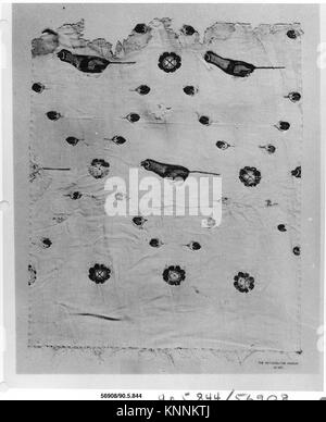 This hanging fragment from the MET collection features a bird and ...