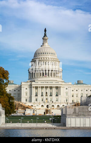 Daytime Landscape US Capitol Building Washington DC Grass Blue Sky ...