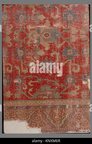 Syrian carpet from the early 17th century with Chintimani border and ...