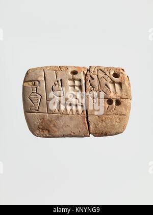 Cuneiform tablet: administrative account with entries concerning malt ...