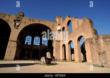 Basilica of Maxentius and Constantine, Forum Romanum, Roman Forum, Rome ...