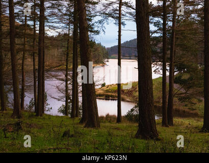 Howden reservoir the highest and oldest of the three reservoirs in the ...