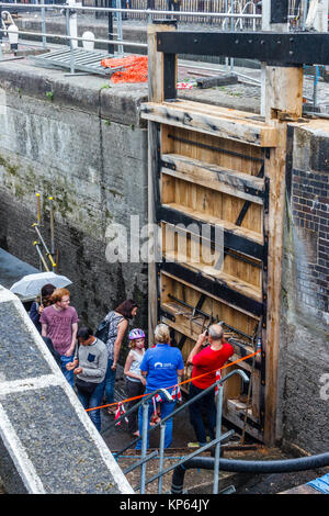 Camden Lock Drained - London Stock Photo - Alamy