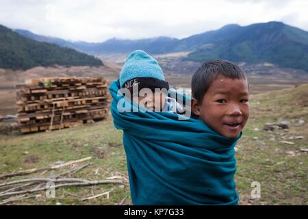 Bhutan, Portrait Of Two Young Bhutanese Children Stock Photo - Alamy