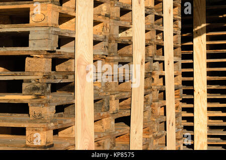 Euro pallets stack Stock Photo - Alamy