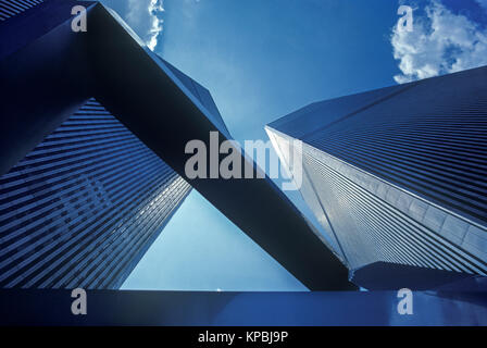 1987 HISTORICAL IDEOGRAM SCULPTURE (©JAMES ROSATI 1972) TWIN TOWERS ...