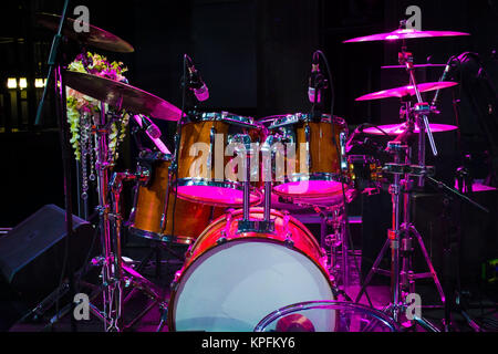 empty stage with band equipment set up Stock Photo - Alamy