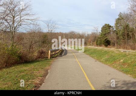 The autumn days in the parks of Hamilton County Ohio Stock Photo - Alamy