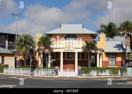 The old Mackay Customs House with its Queensland coat of arms is a ...