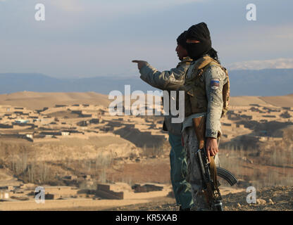 Sari Pul, Afghanistan. 18th Dec, 2017. Photo taken on Dec. 18, 2017 ...
